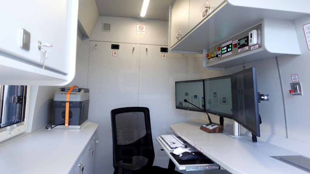 MXV DV | DUAL-VIEW X-RAY VAN - unival group